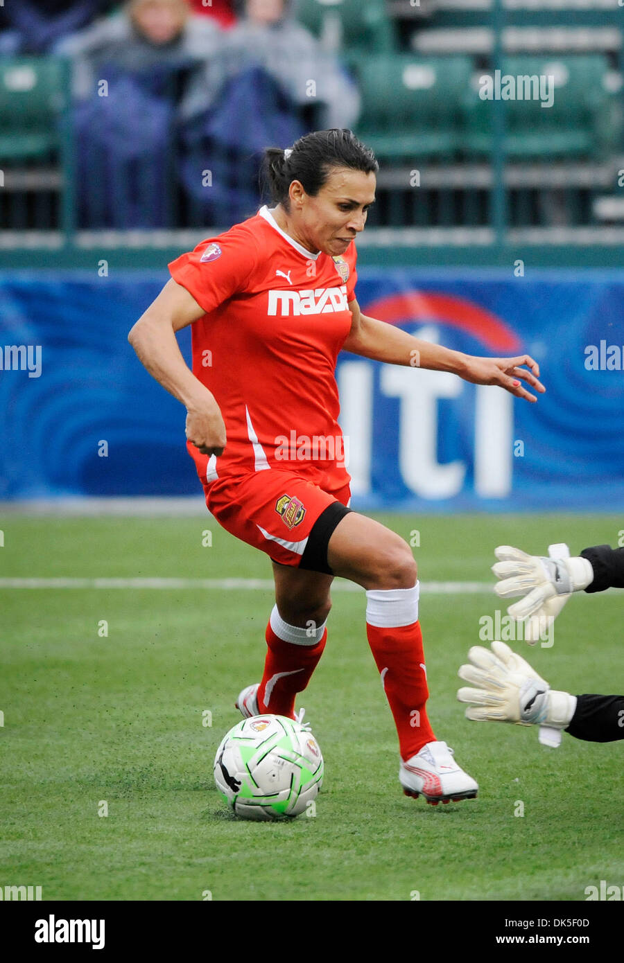 May 01, 2011: . The WNY Flash defeated the Atlanta Beat 3-0 at Sahlen's ...