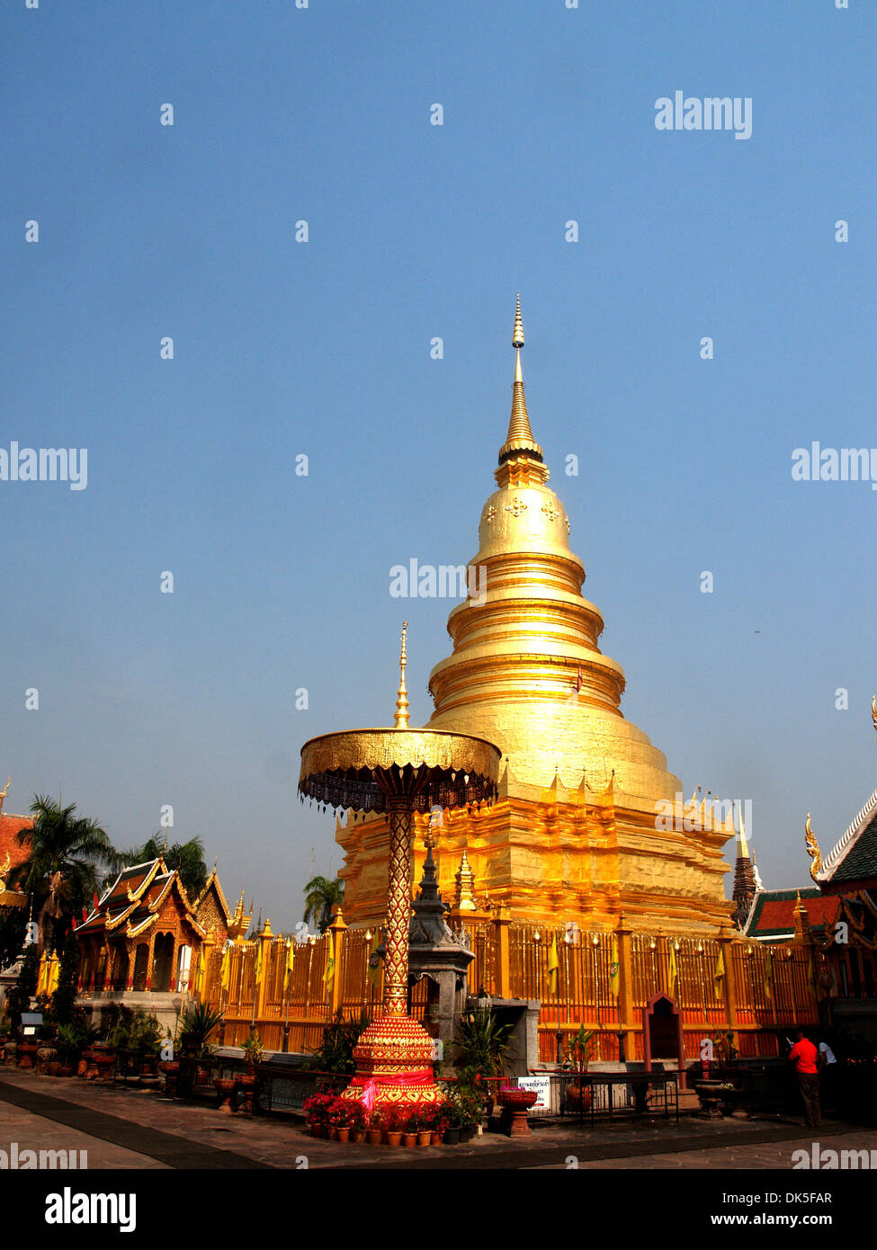 Wat phra that hariphunchai ,Lamphun,Thailand Stock Photo - Alamy