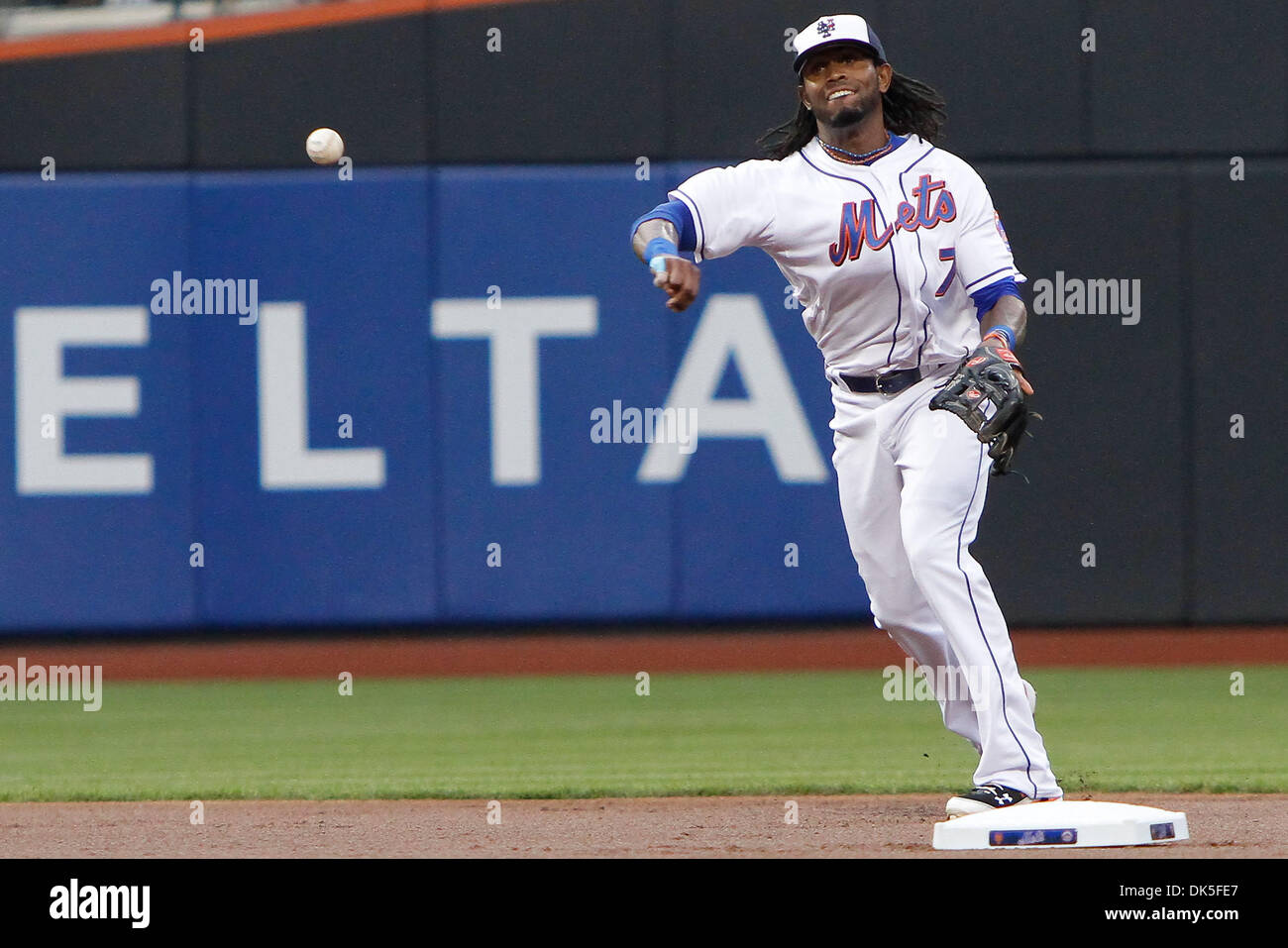 May 3, 2011 - Corona, New York, U.S - New York Mets shortstop Jose ...