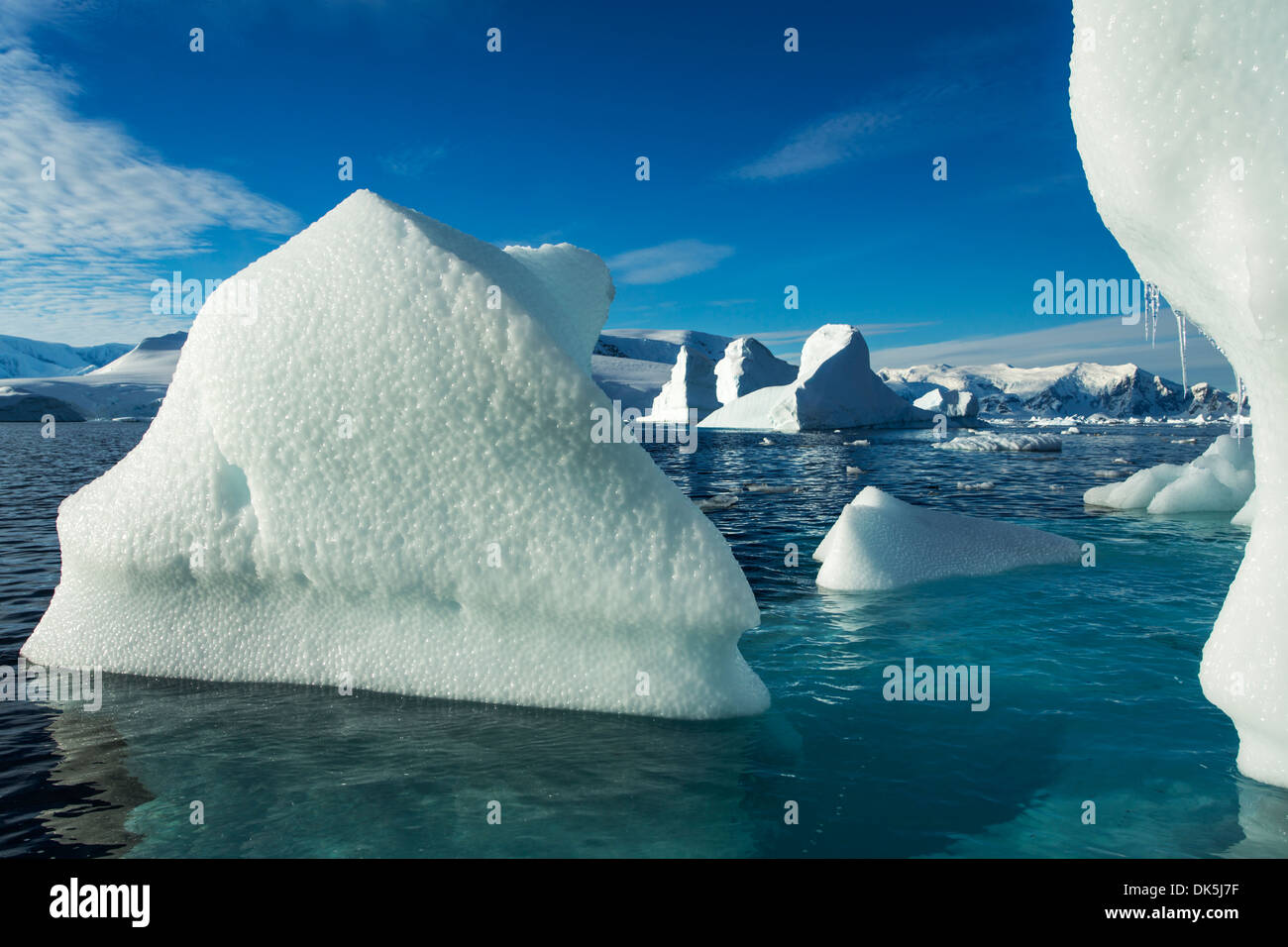 Antarctic wilhelmina bay hi-res stock photography and images - Alamy