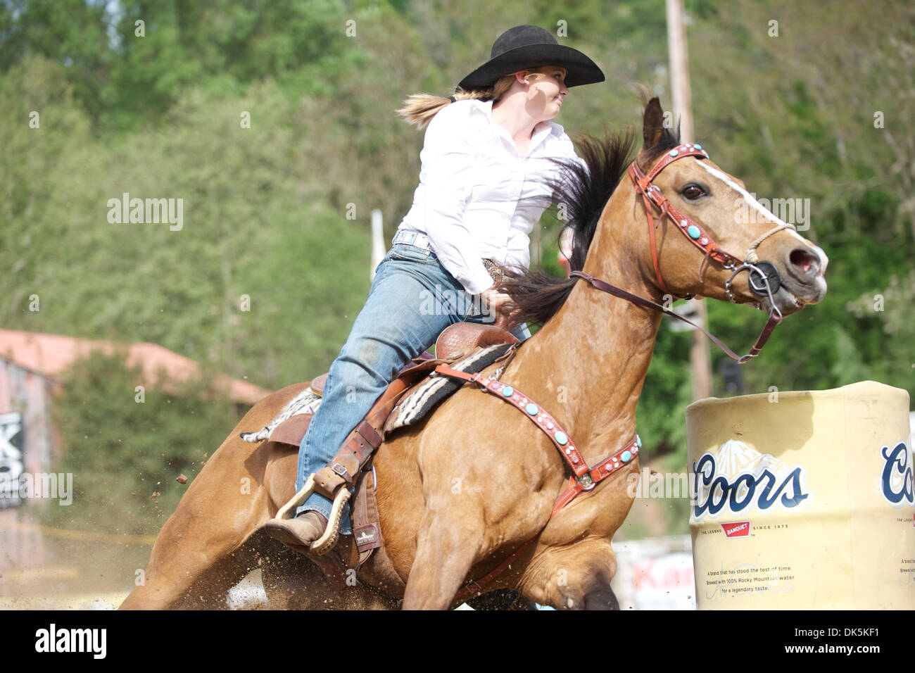 May 7, 2011 - Sonora, California, U.S - Barrel racer Ashley Homan of ...