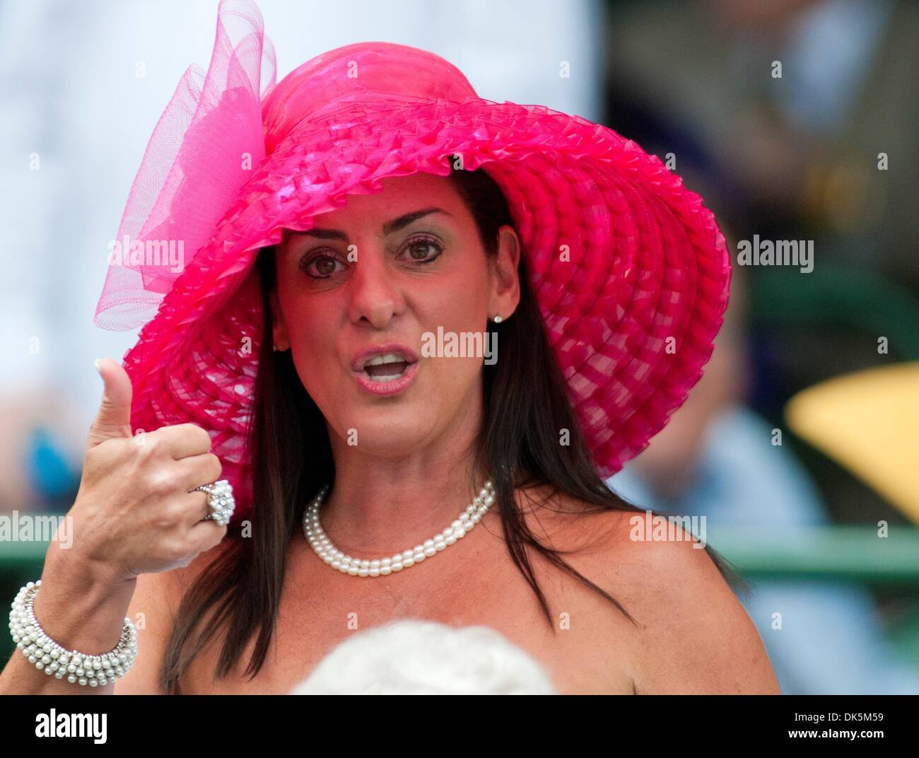 May 7, 2011 - Louisville, Kentucky, U.S - Lady's showing off their ...