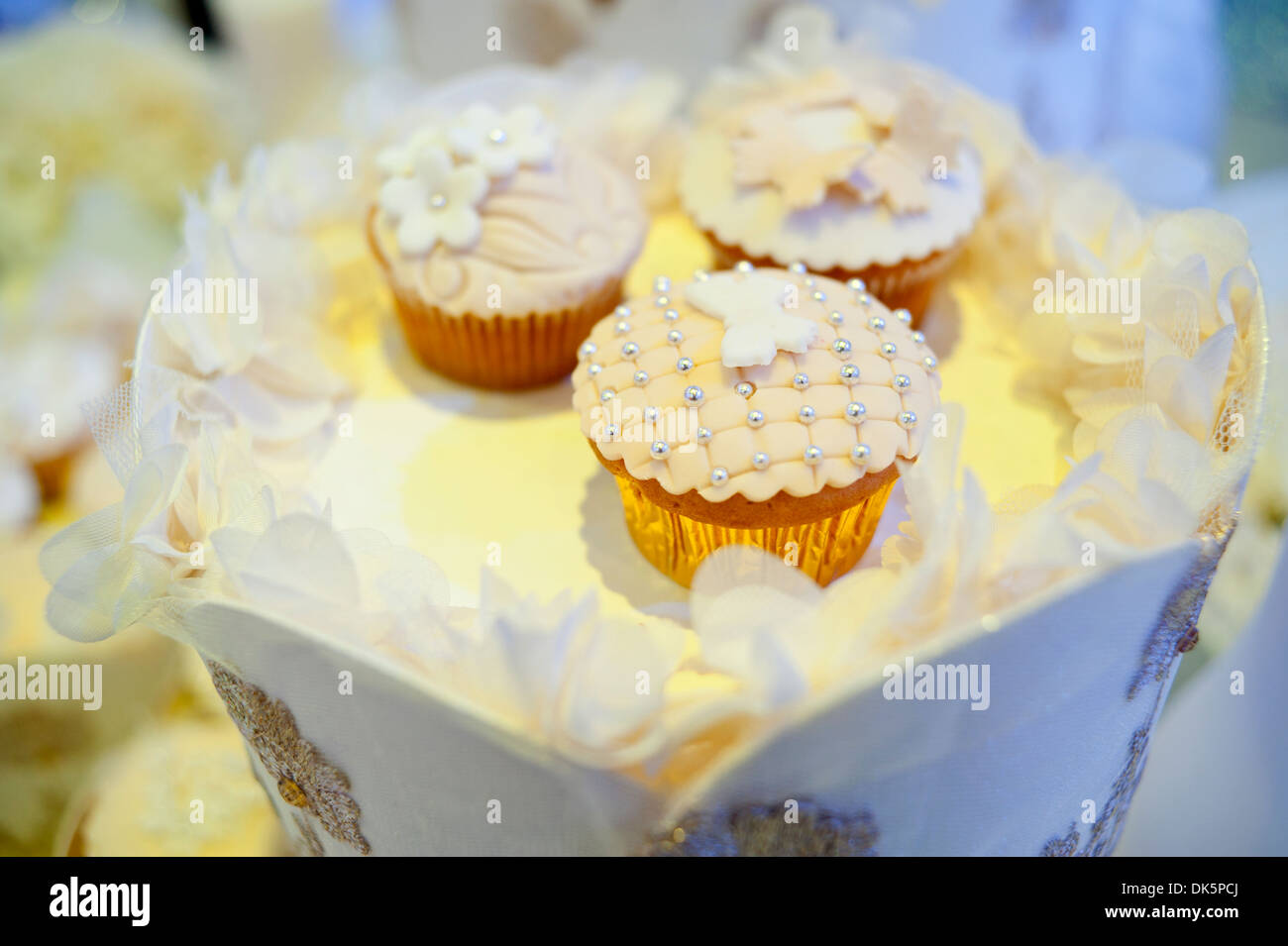 Cakes pastry food Stock Photo - Alamy