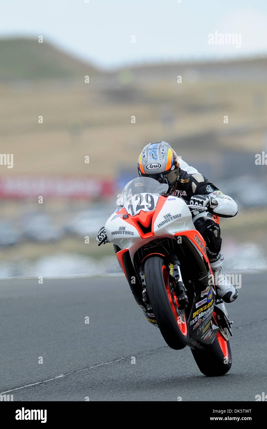 Yamaha r6 race bike hi-res stock photography and images - Alamy