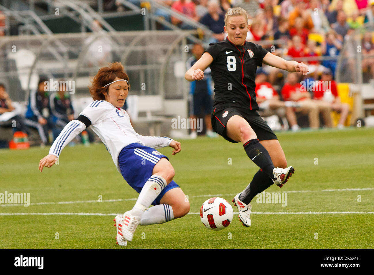 May 14, 2011 - Columbus, Ohio, U.S - Forward Amy Rodriguez (#8) of the ...