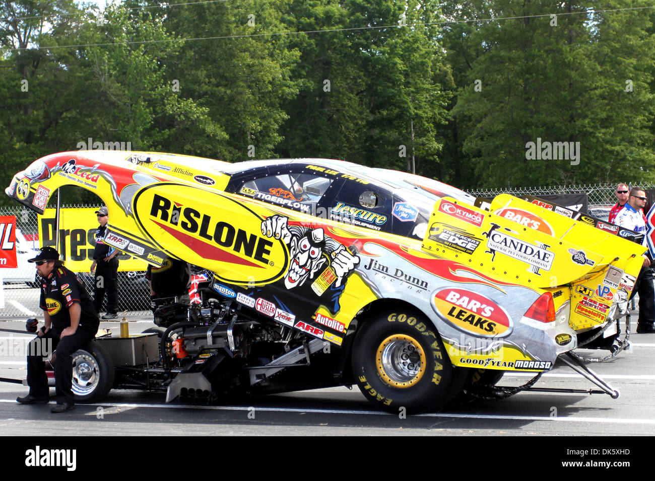 May 15, 2011 - Commerce, Georgia, U.S - Paul Lee, Team Jim Dunn/Rislone ...