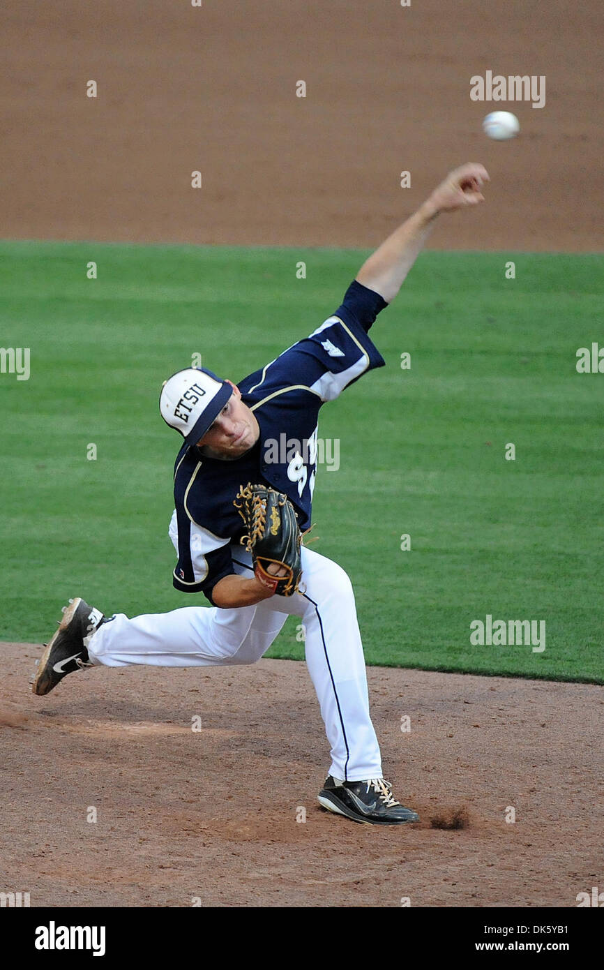 May 17, 2011 - Atlanta, Georgia, U.S - East Tennessee State's Clinton ...
