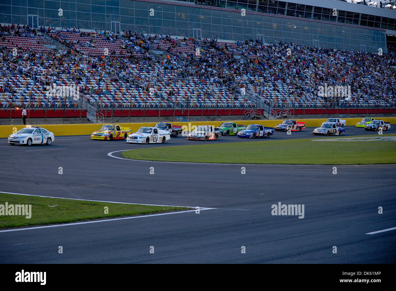 Nascar front car hi-res stock photography and images - Alamy
