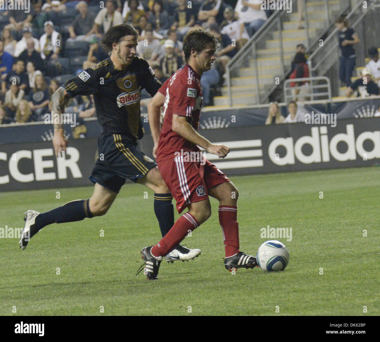 May 21, 2011 - Chicago Fire player, DIEGO CHAVES, pushes ball towards ...