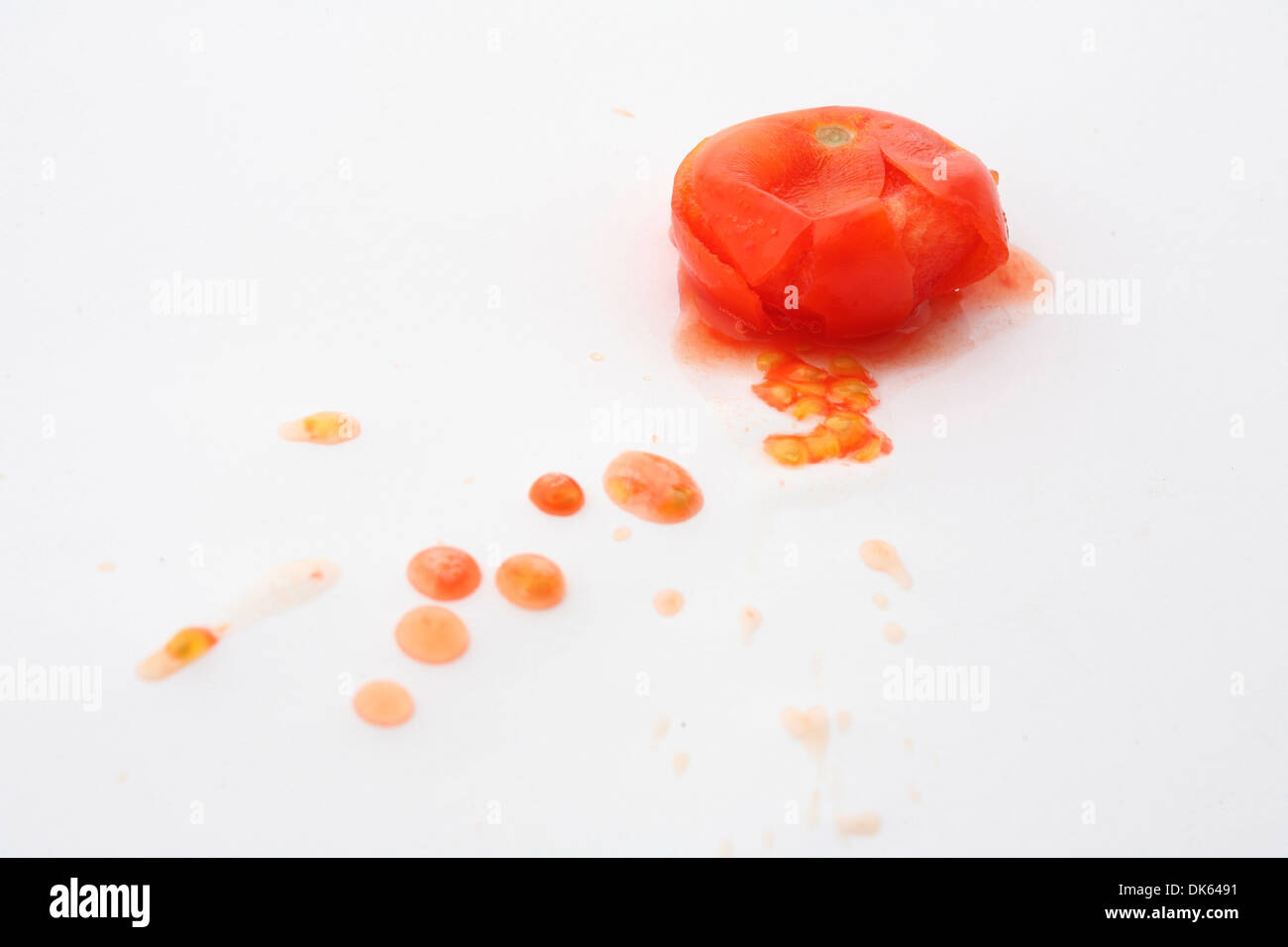 Squashed tomato hi-res stock photography and images - Alamy