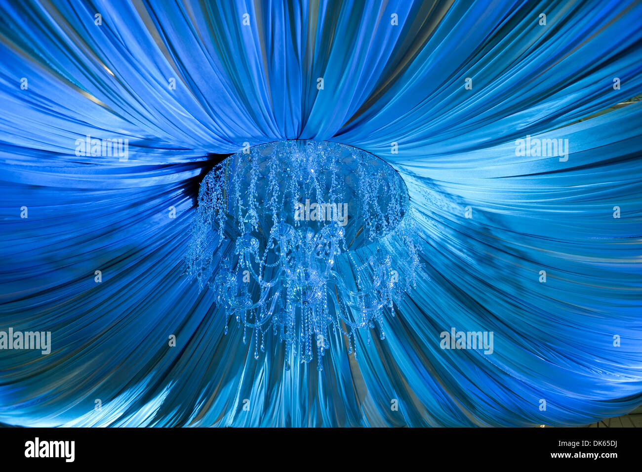 Crystal light hi-res stock photography and images - Alamy