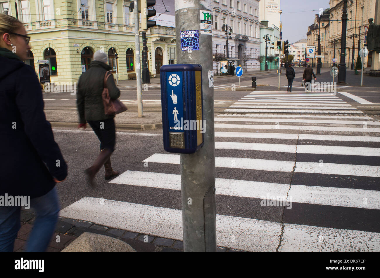 pedestrian crossing zebra, button, green man, light, go Stock Photo - Alamy