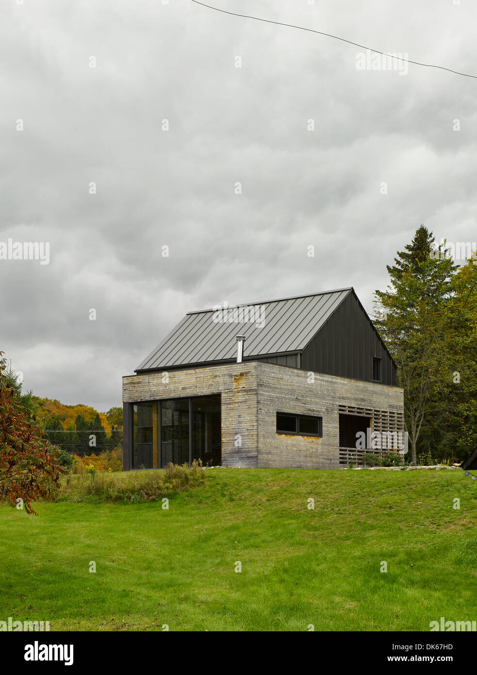 Maison Compton, Compton, Canada. Architect: Atelier in Situ, 2013 ...