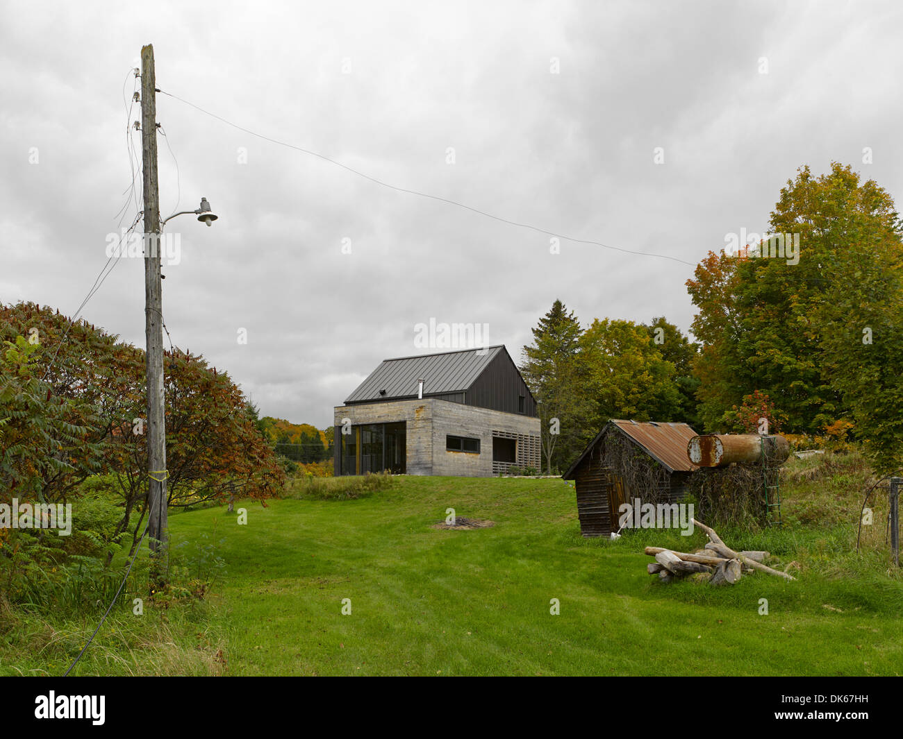Maison Compton, Compton, Canada. Architect: Atelier in Situ, 2013 ...