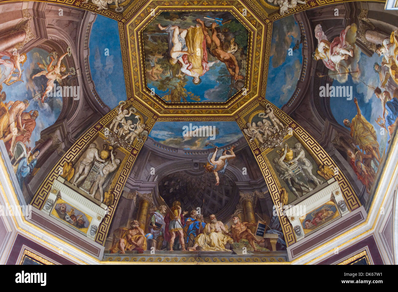 Frescoed ceiling hi-res stock photography and images - Alamy