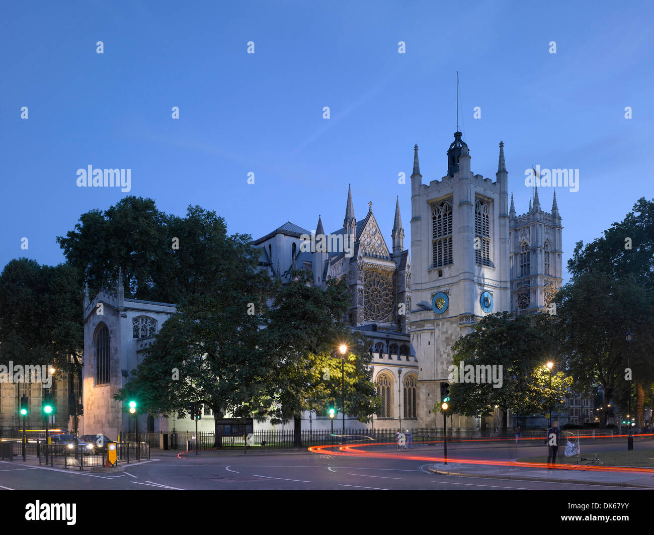 Westminster hall exterior hi-res stock photography and images - Alamy
