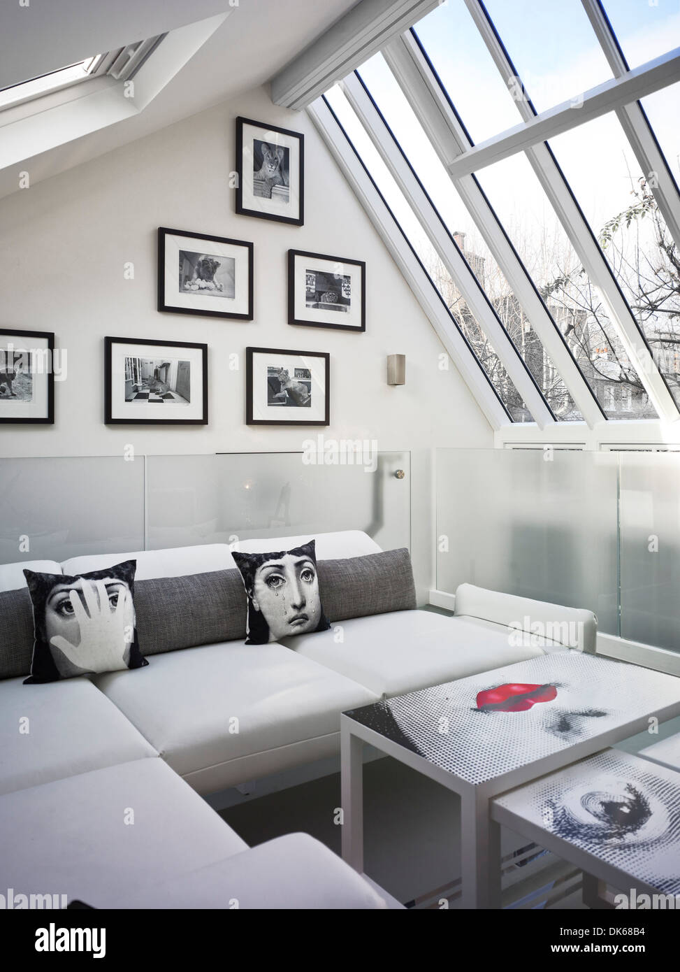 Glebe Garden Gallery, London, United Kingdom. Architect: Ghizlan el ...