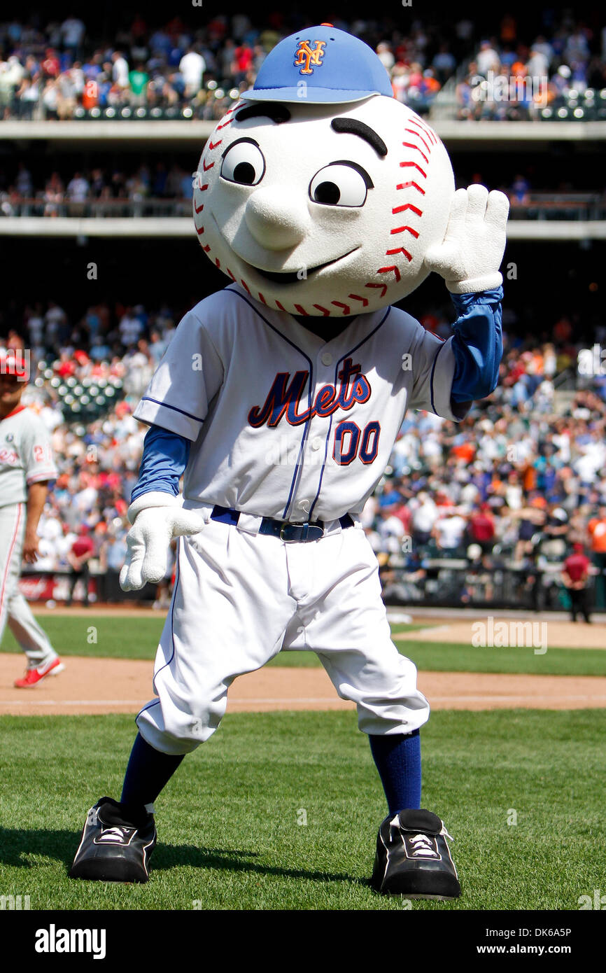 New york mets mascot mr met hi-res stock photography and images - Alamy