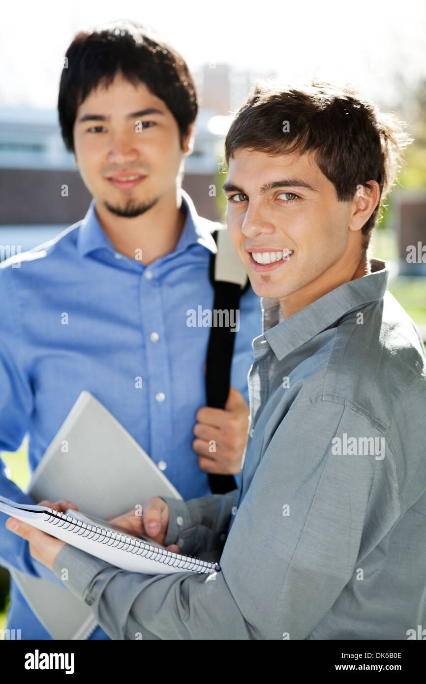 Campus study hi-res stock photography and images - Alamy