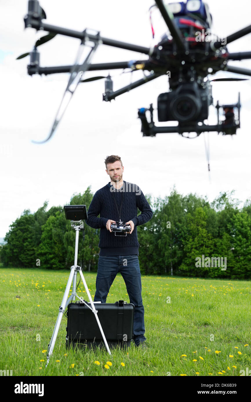 Engineer Flying Photography Drone Stock Photo - Alamy