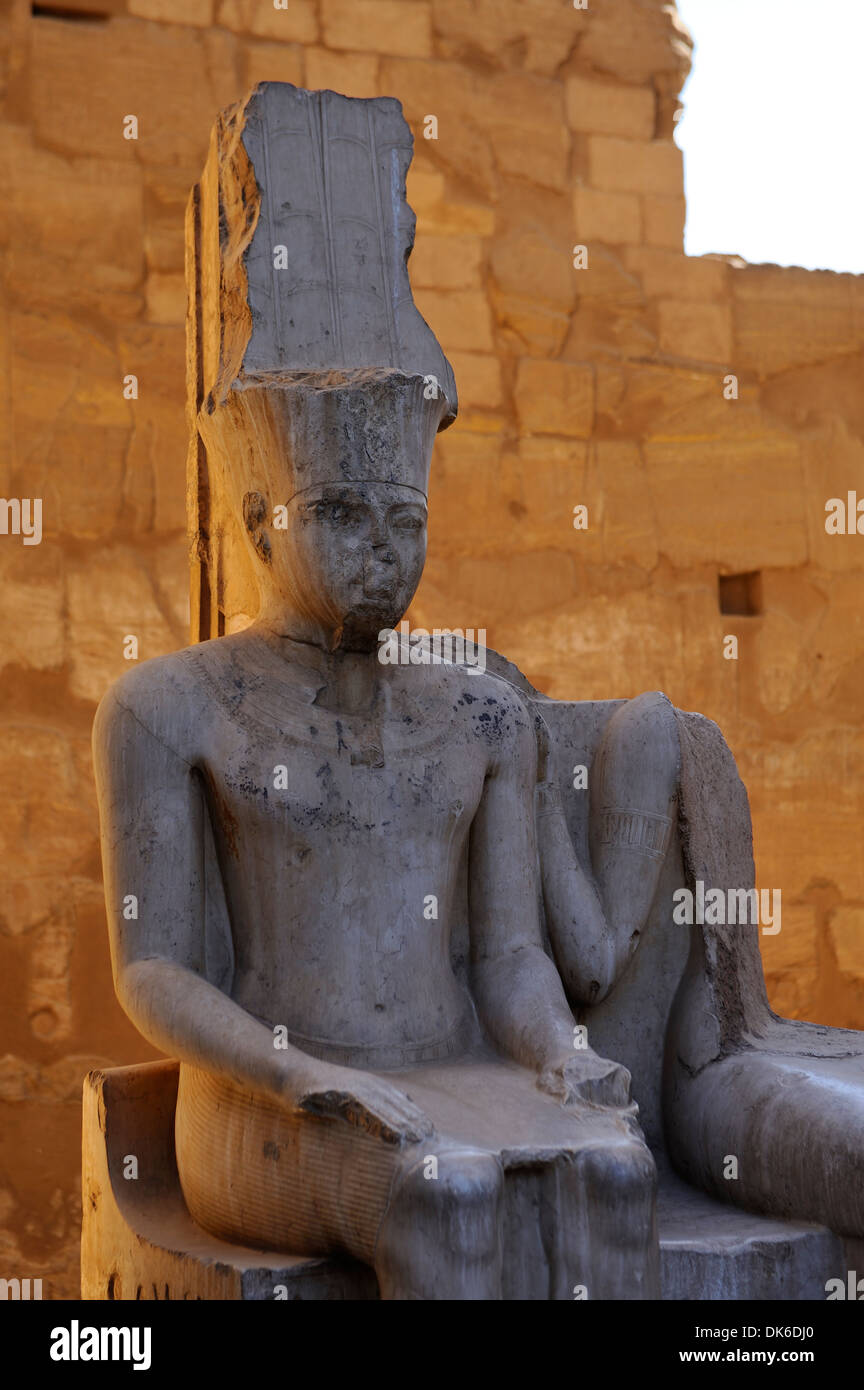 Seated statues of Amun and his consort Mut in Court of Amenhotep III ...