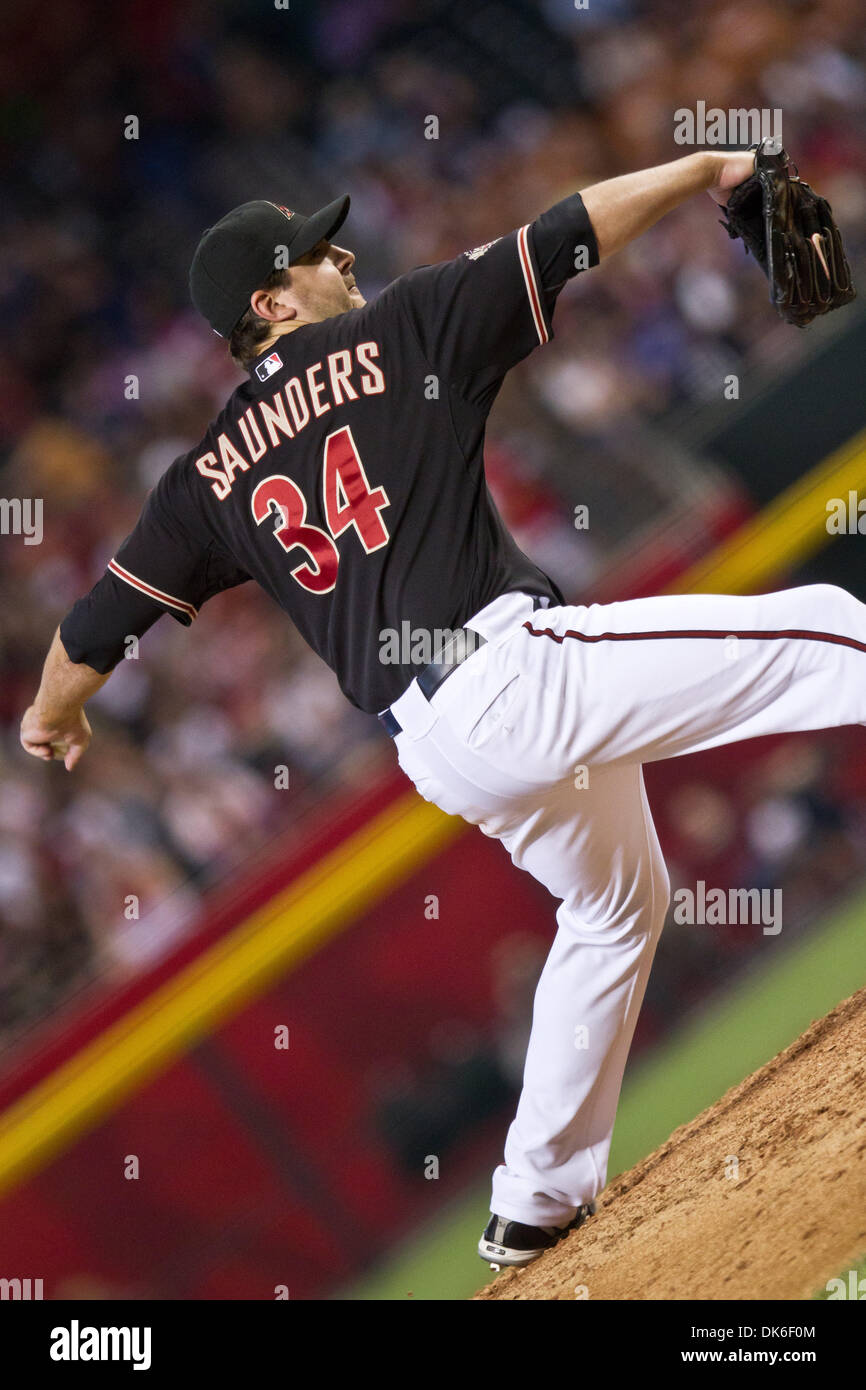 Chris saunders hi-res stock photography and images - Alamy