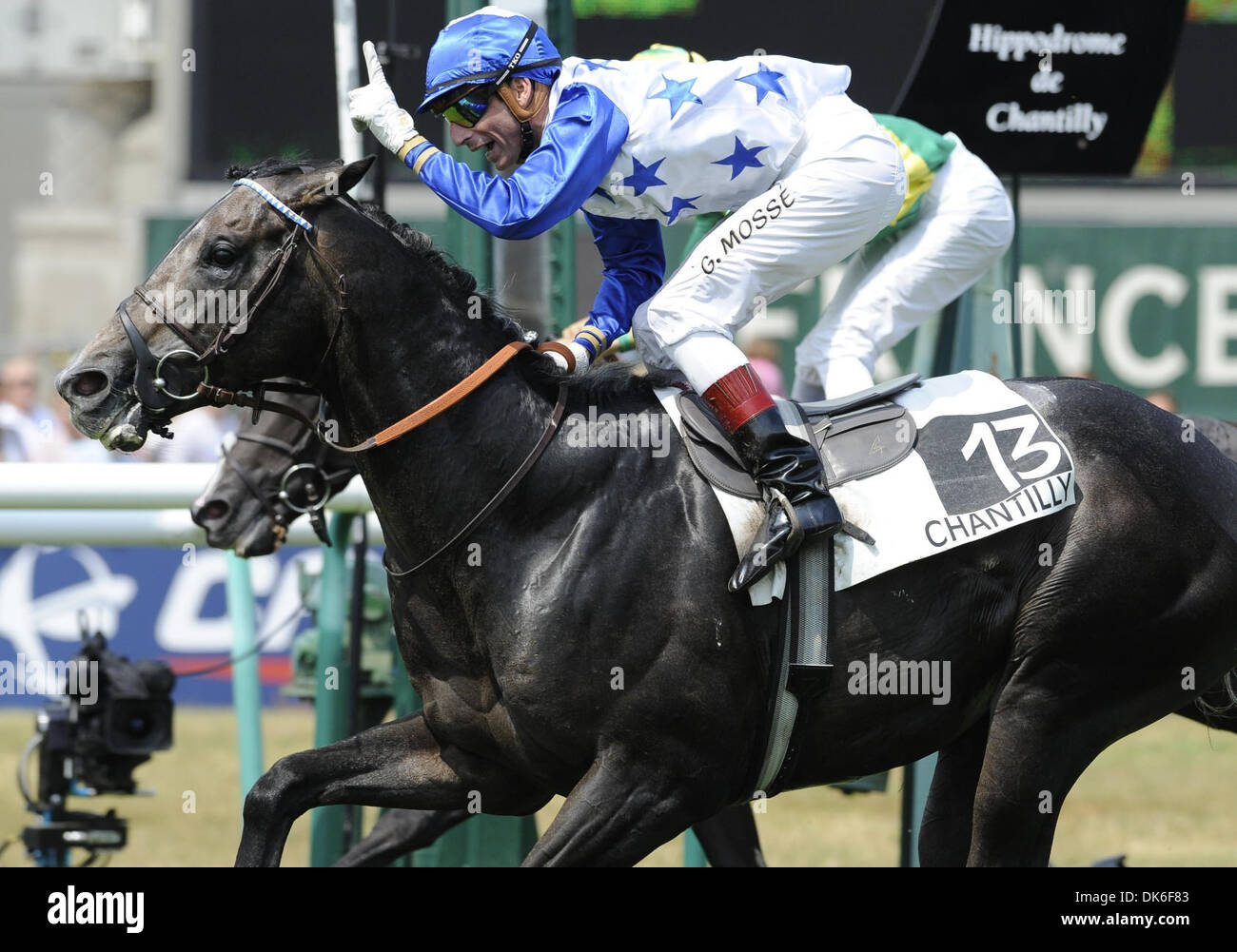 June 5, 2011 - Chantilly, Oise, U.S. - Reliable Man (no. 13), ridden by ...