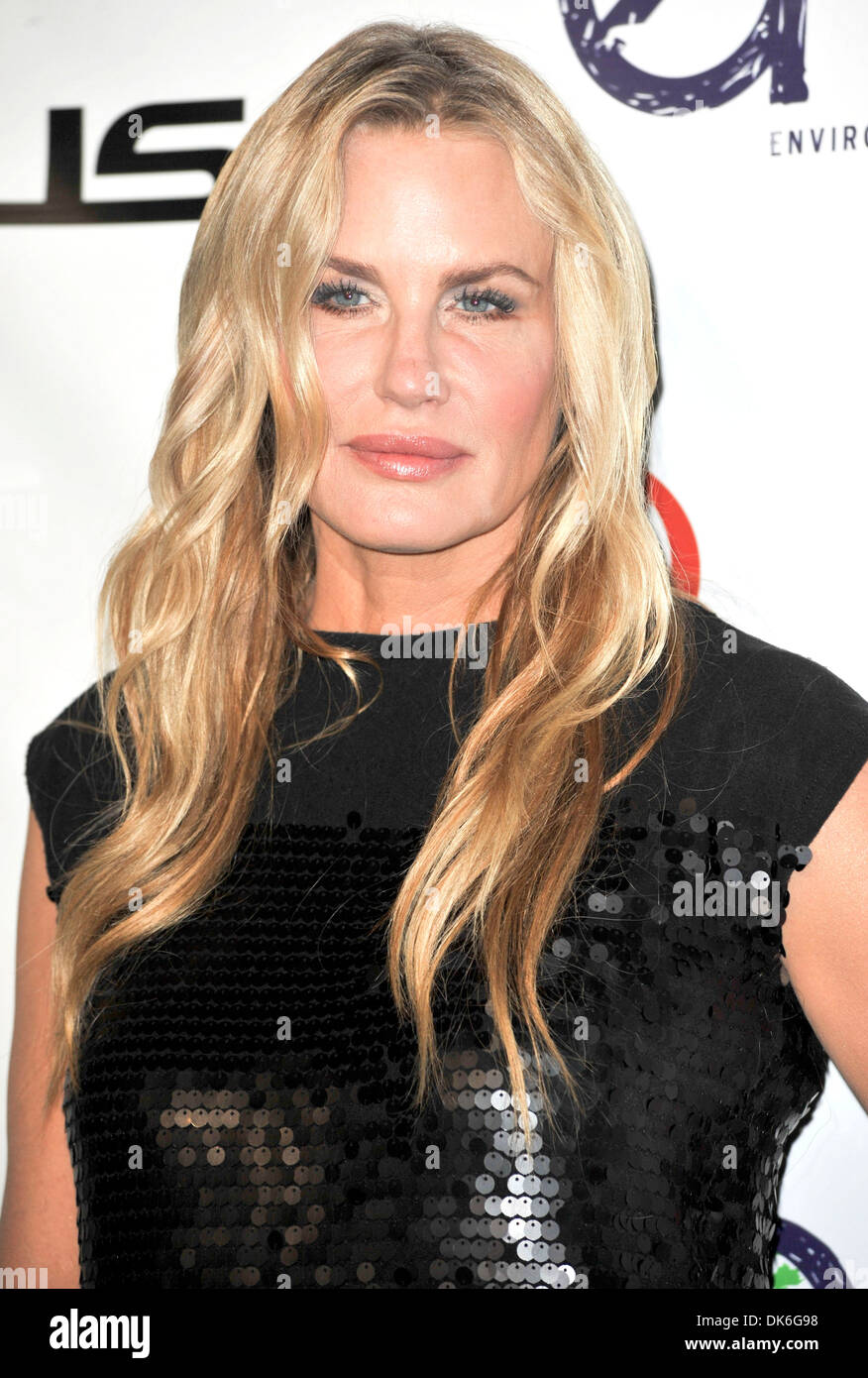 Daryl Hannah 2012 Environmental Media Awards held at Warner Bros ...