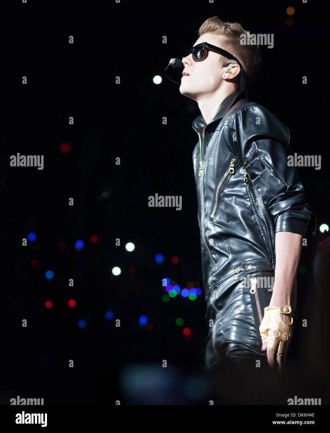 Justin Bieber kicks off start of his Believe tour at Jobing Arena with ...