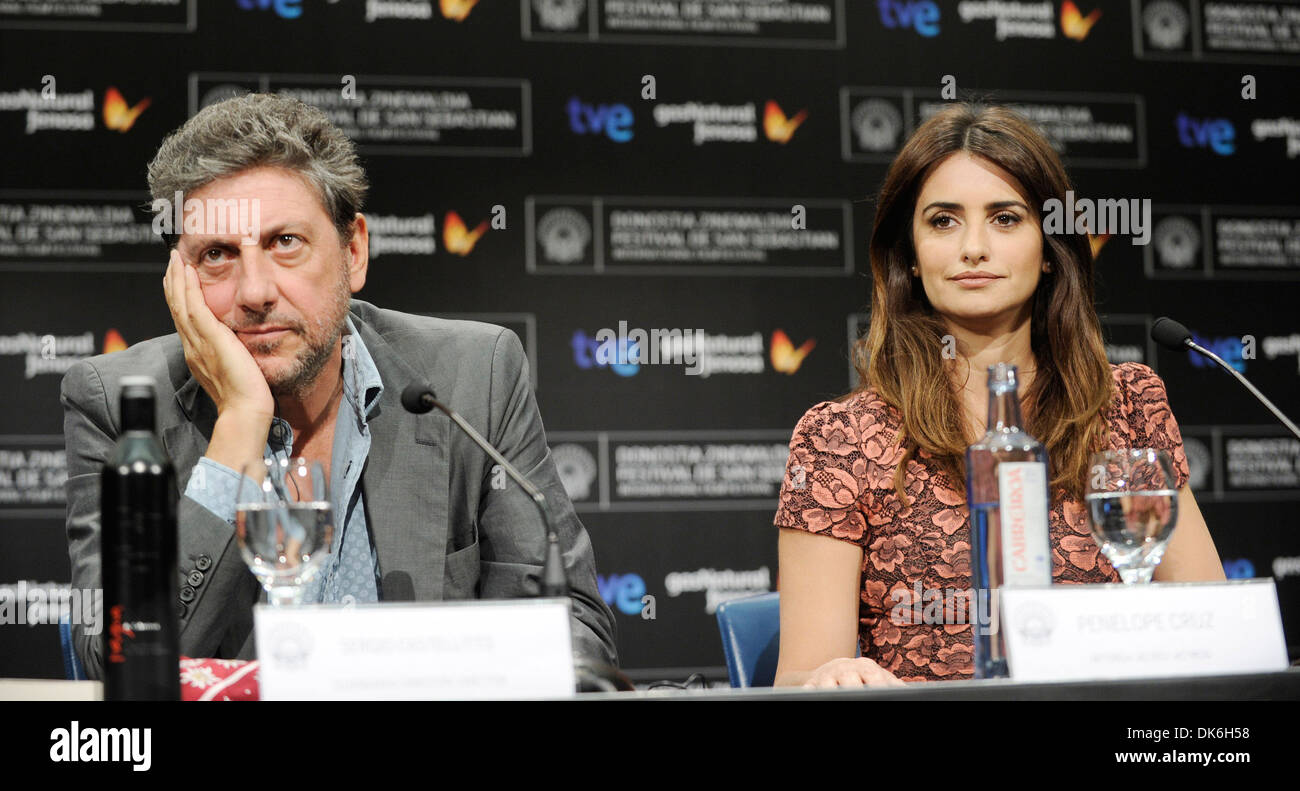 Director Sergio Castellitto and Penelope Cruz 60th San Sebastian ...