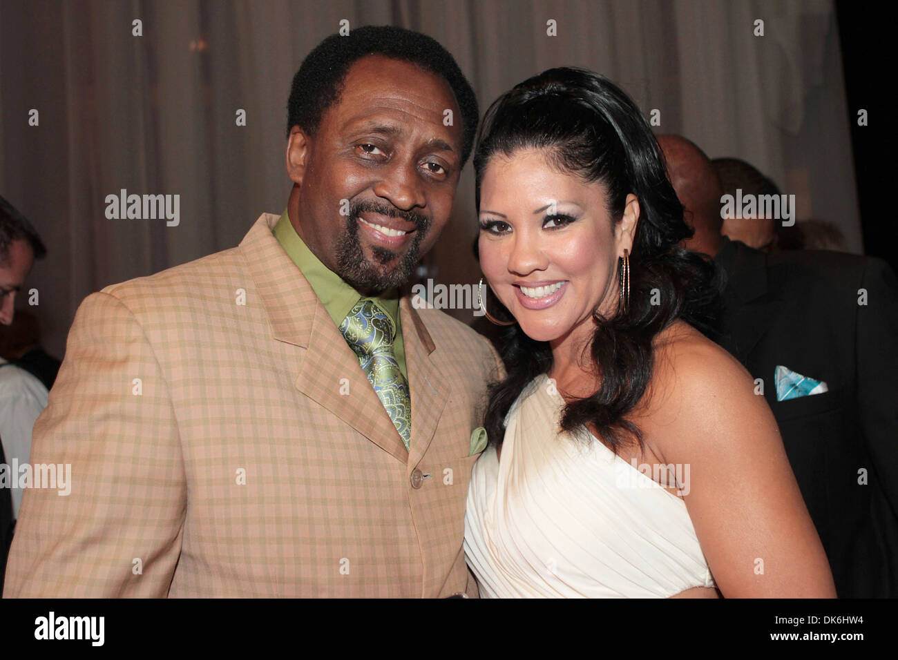 Thomas Hearns and Mia St John WBC and Hublot Watches auction benefit of ...
