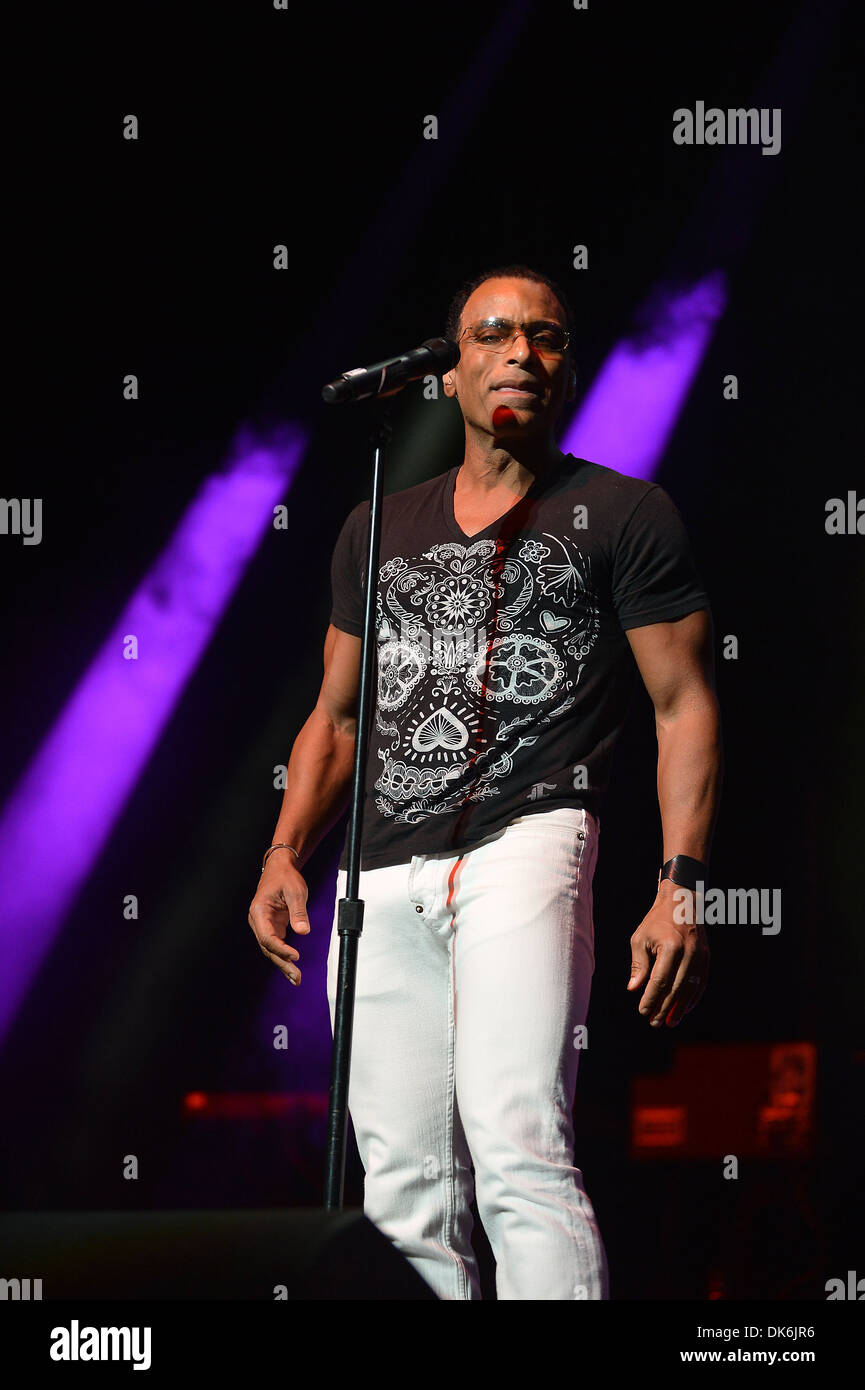 Jon Secada performs during Miami Rocks Our Troops at Bank United Center ...