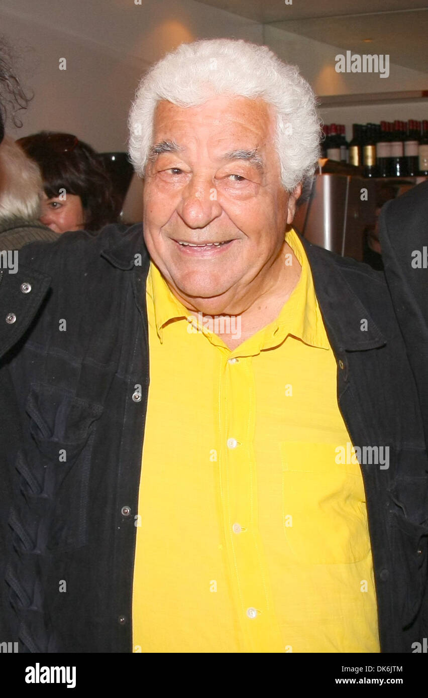 Carluccio carluccios hi-res stock photography and images - Alamy