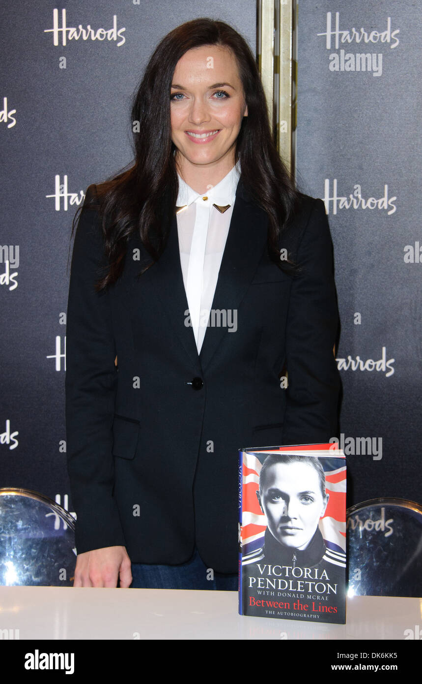 Victoria Pendleton Olympic cyclist Victoria Pendleton signs copies of ...