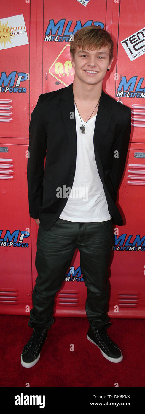 Kent Dean MLMP (My Life My Power) Rooftop Concert at 1010 Wilshire Los ...