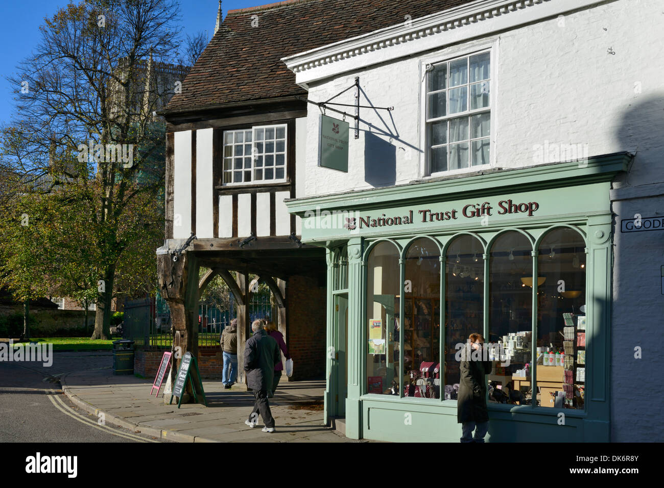National trust shop hi-res stock photography and images - Alamy