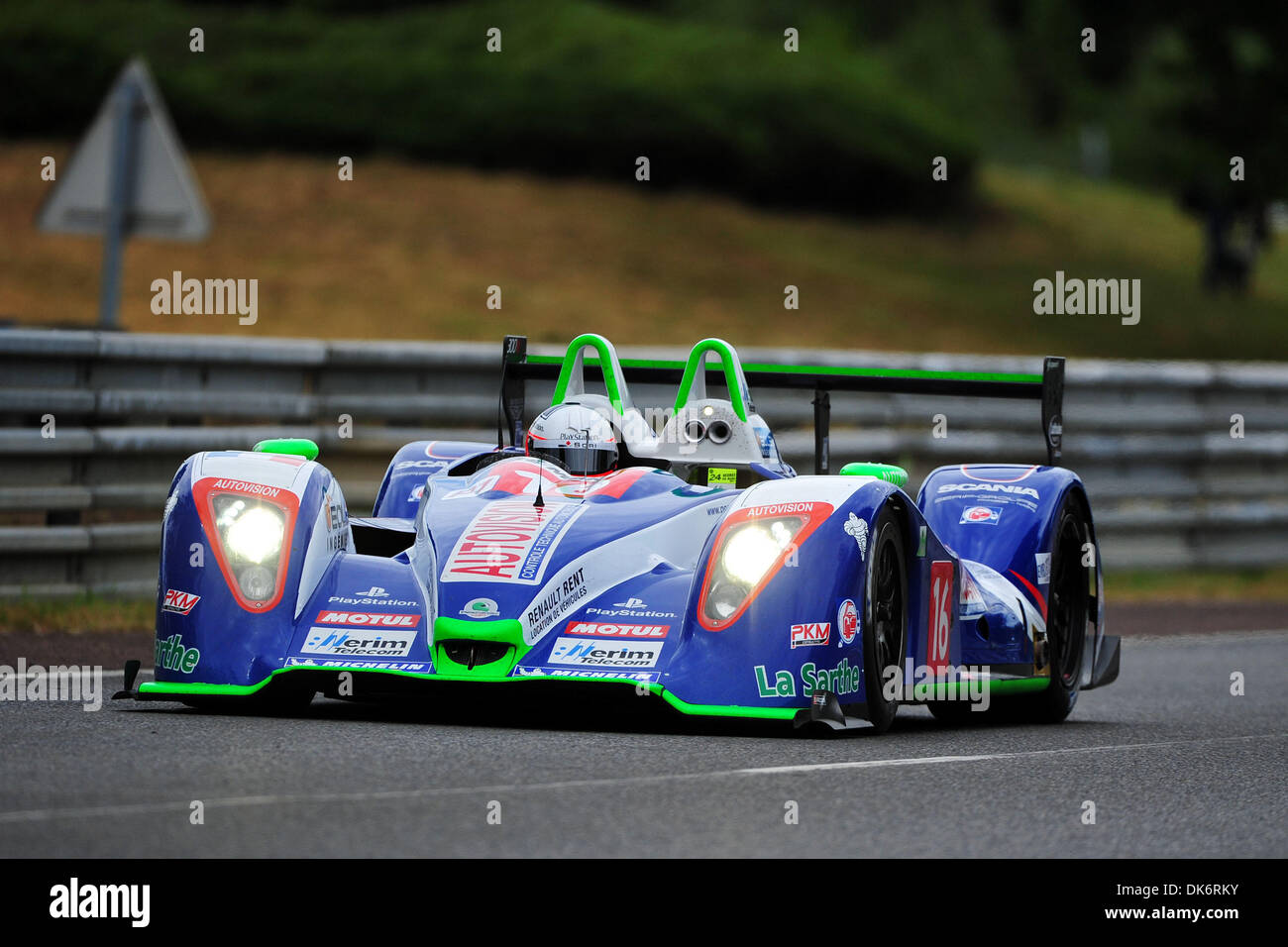Jun 8, 2011 - Le Mans, France - Pescarolo Team Pescarolo Judd, #16 ...