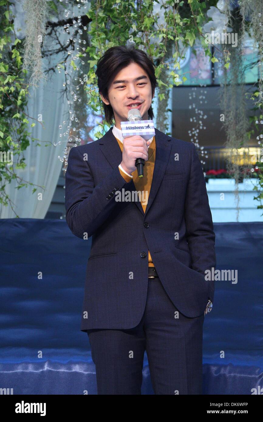 Taipei, Taiwan. 2nd Dec, 2013. Actor Chen Bolin attends commercial ...
