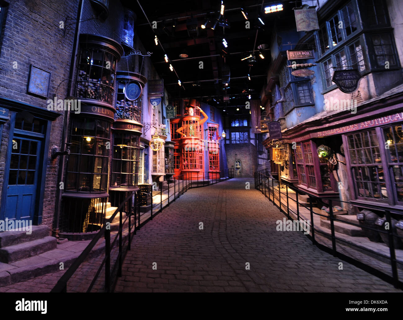 The Harry Potter Experience at Warner Brothers Studios Watford, England ...