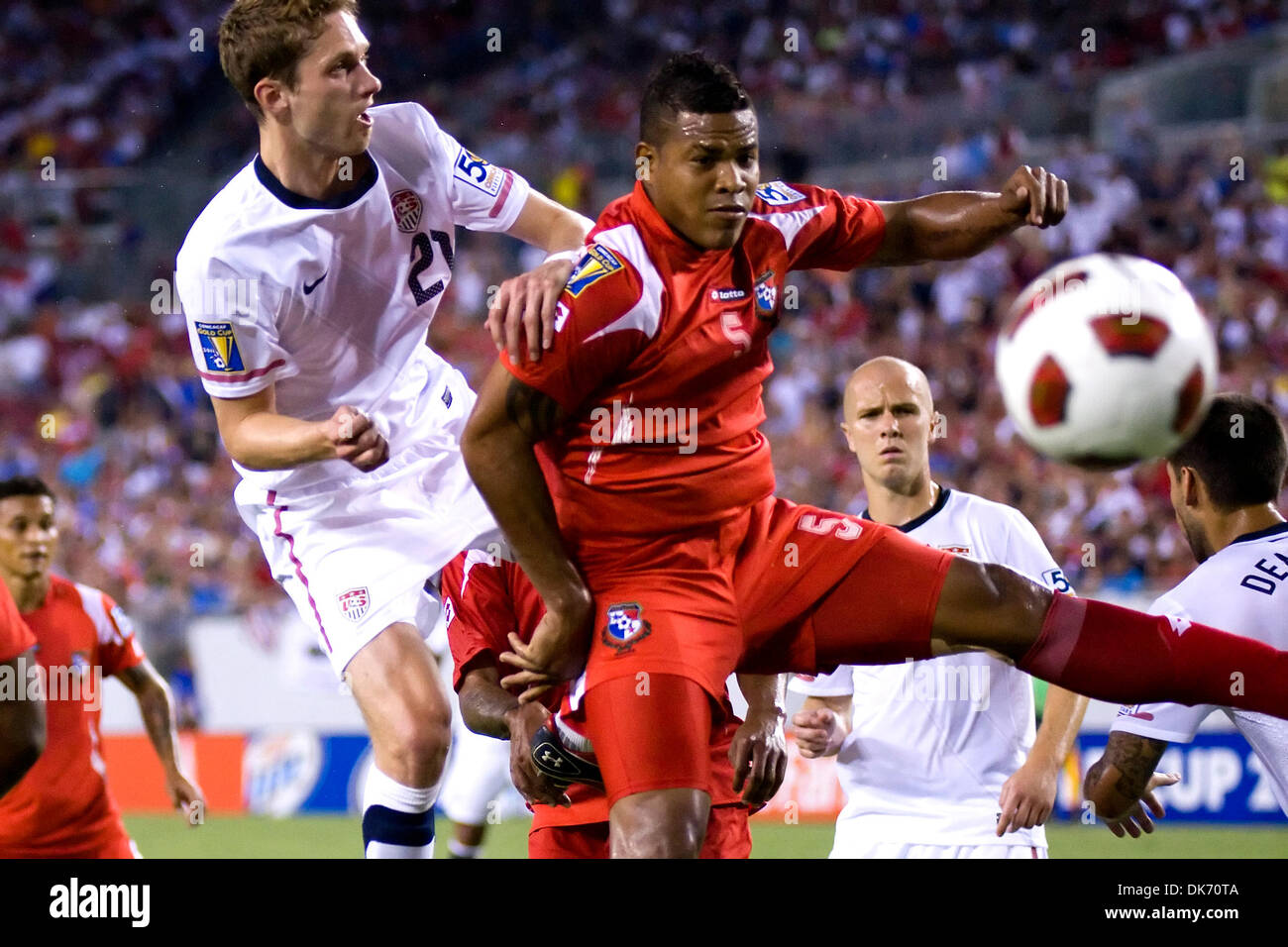 June 11, 2011 - Tampa, Florida, USA - United States defender Clarence ...