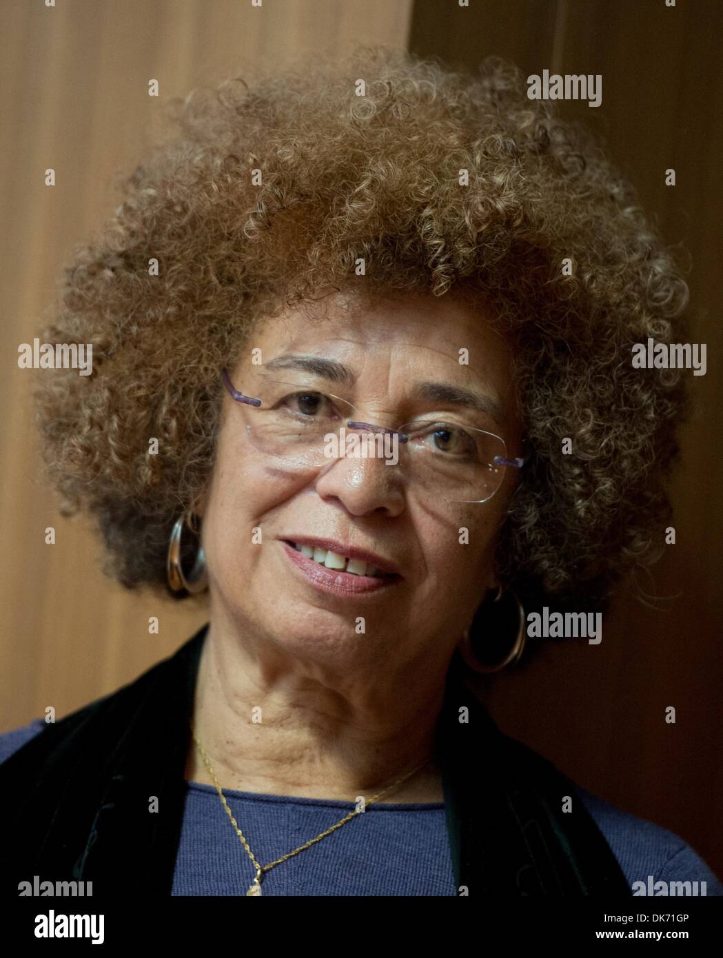 Angela davis hi-res stock photography and images - Alamy