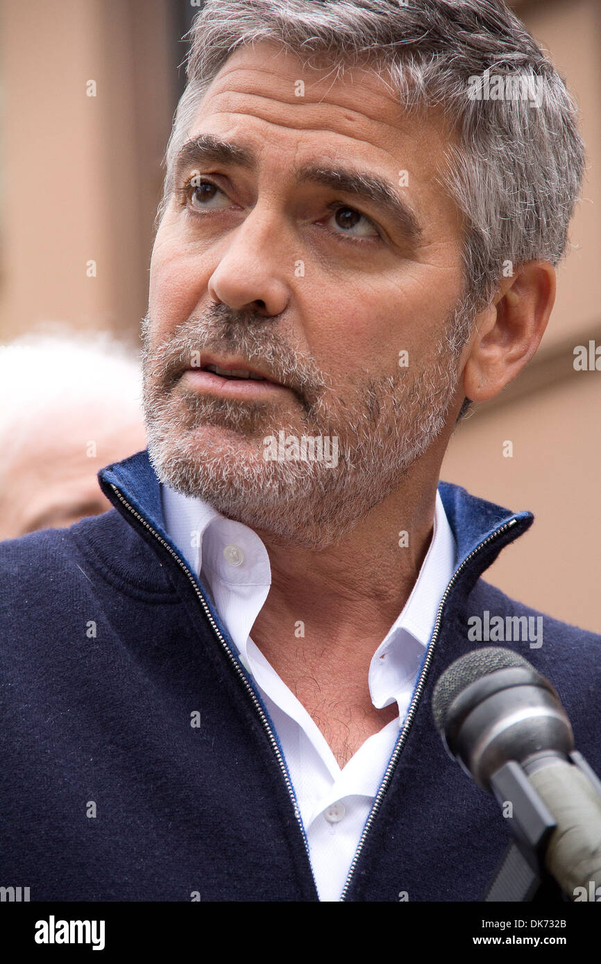 Actor and activist George Clooney and his father Nick Clooney speak to ...