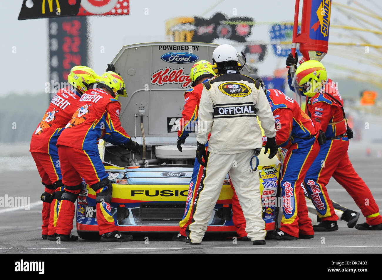 Roush fenway pit stop hi-res stock photography and images - Alamy
