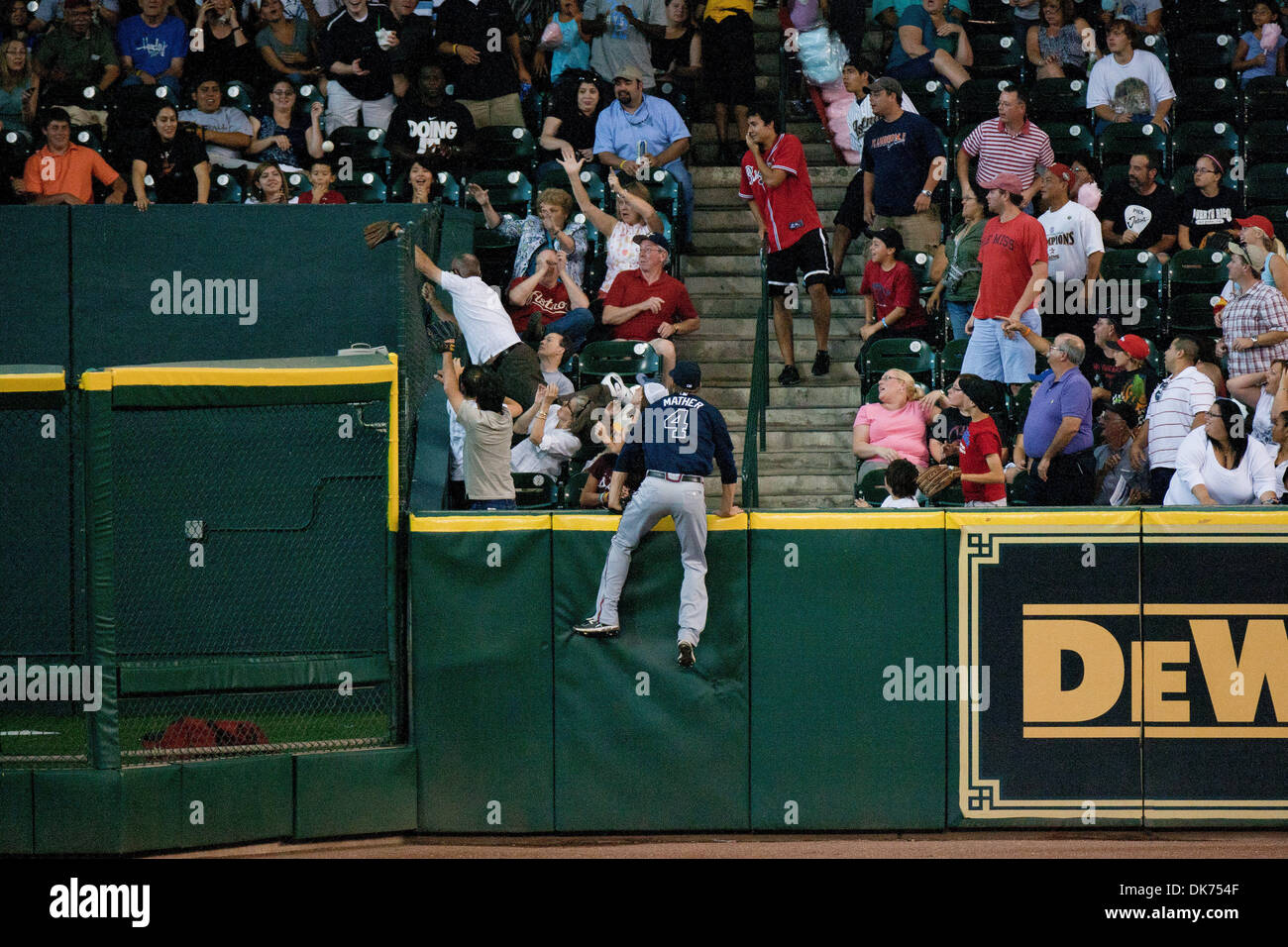 June 13, 2011 - Houston, Texas, U.S - Atlanta Braves Outfielder Joe ...