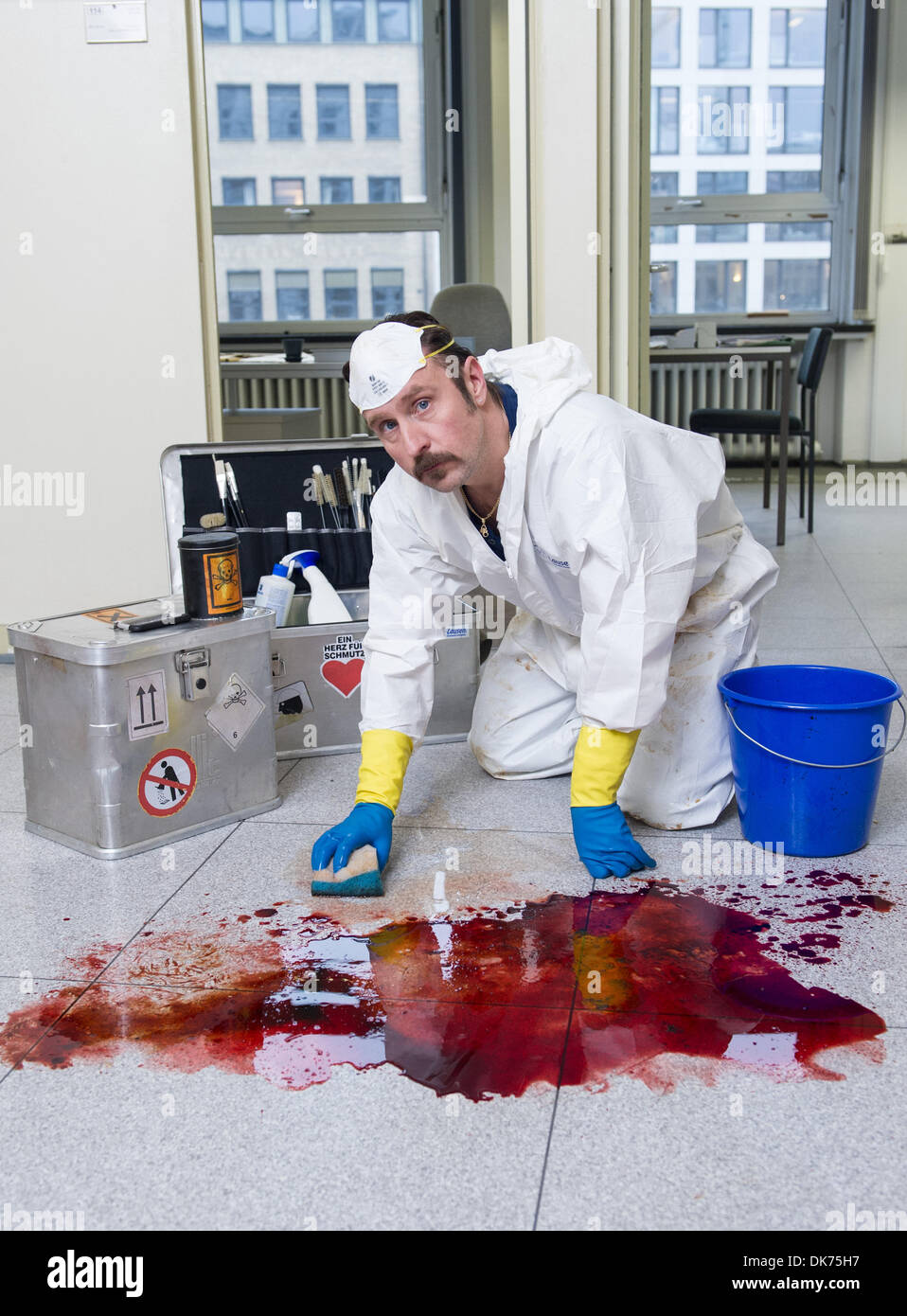 Crime scene cleaner hi-res stock photography and images - Alamy