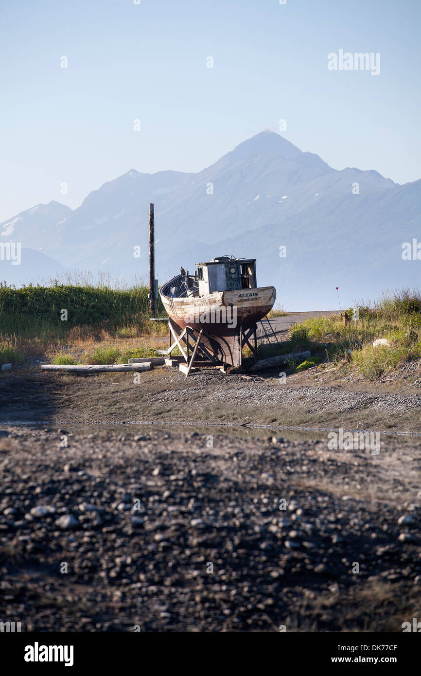 Junkyard north america hi-res stock photography and images - Alamy