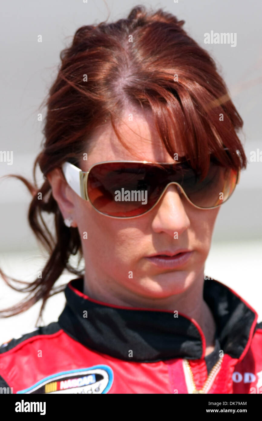 June 18, 2011 - Brooklyn, Michigan, U.S - Jennifer Jo Cobb relaxes ...