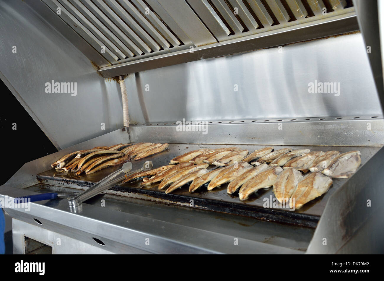 Bbq grill fish hi-res stock photography and images - Alamy