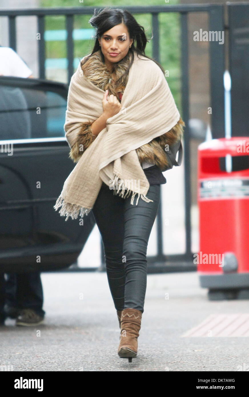 Fiona wade outside the itv studios london hi-res stock photography and ...