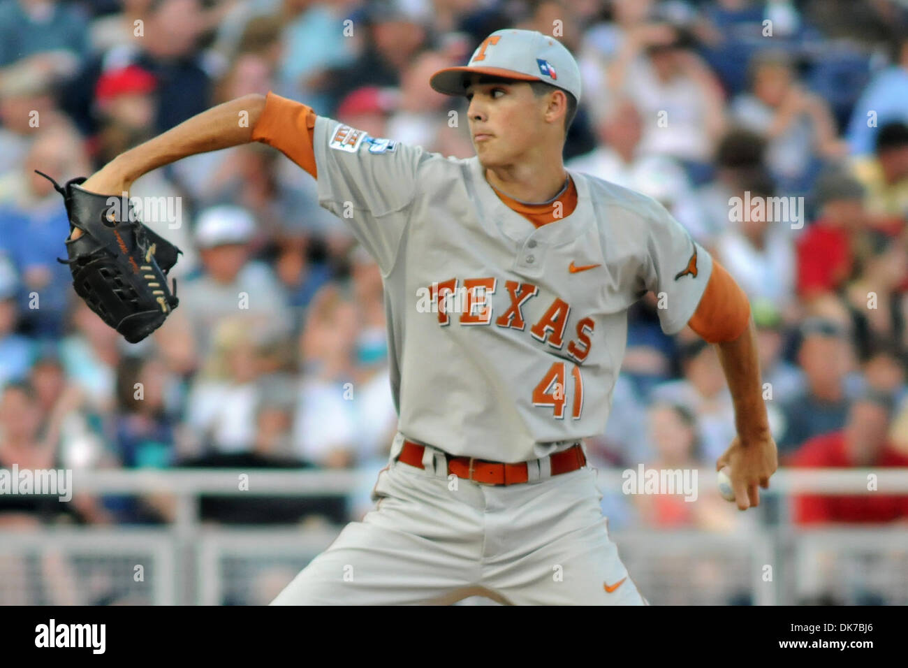 June 18, 2011 - Omaha, Nebraska, U.S - Texas reliever Hoby Milner (41 ...